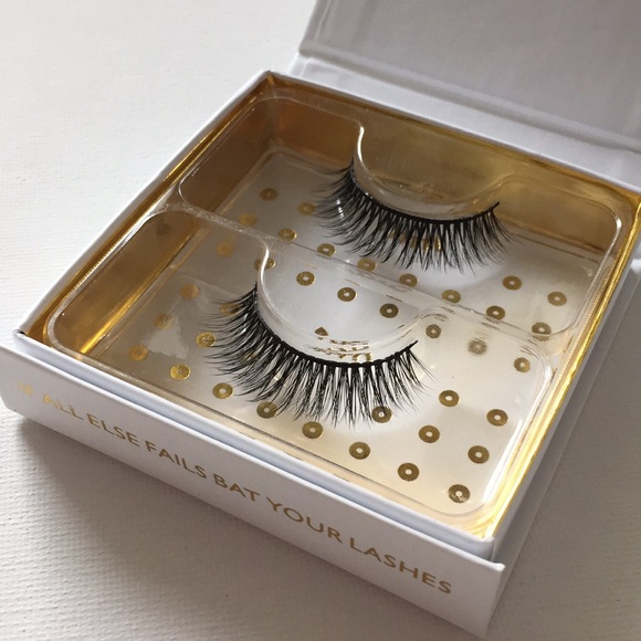 Battington | Makeup | Battington Monroe 3d Silk Lashes Multiple Wears | Poshmark